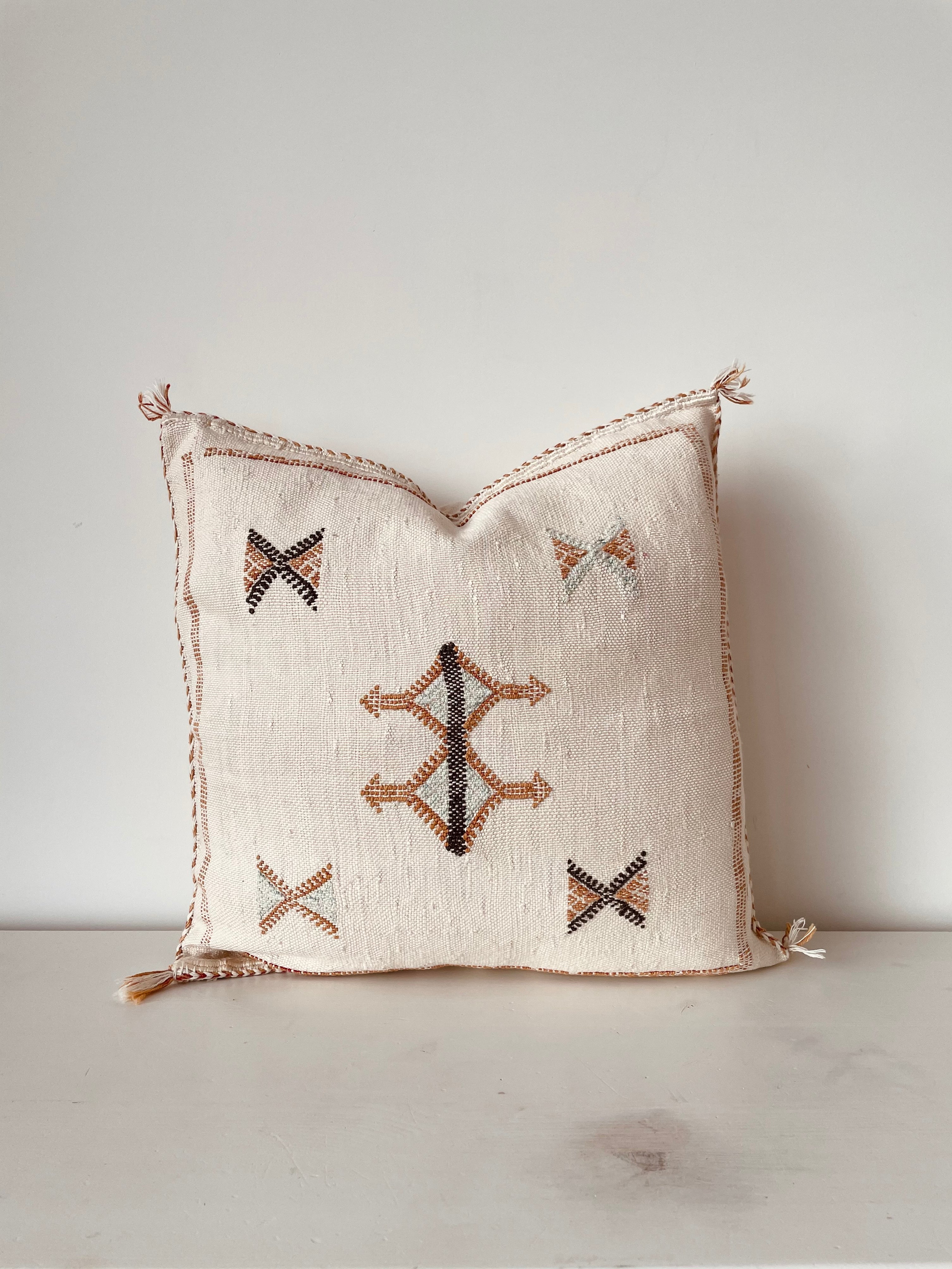 Sabra Pillow - White dune #1 — The Moroccan Label